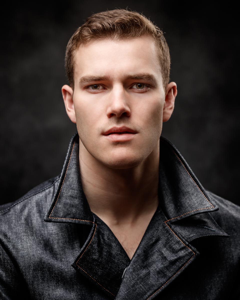 Chicago headshot photographer: Chosen Model Jefferson West