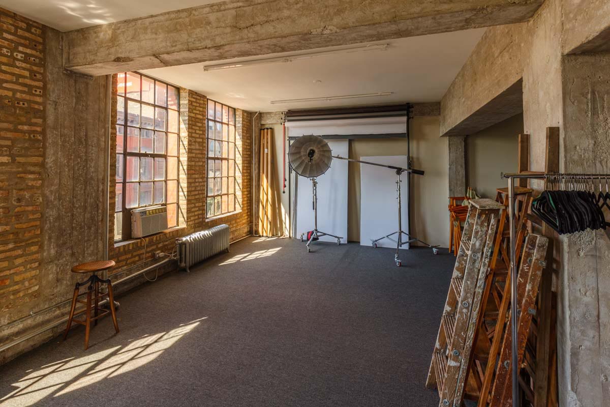 Chicago Hourly Rental Photo Studio with Gear included - Chicago ...