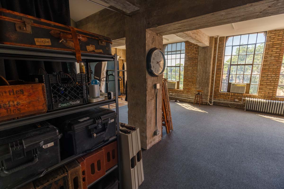 Chicago Hourly Rental Photo Studio with Gear included - Chicago ...