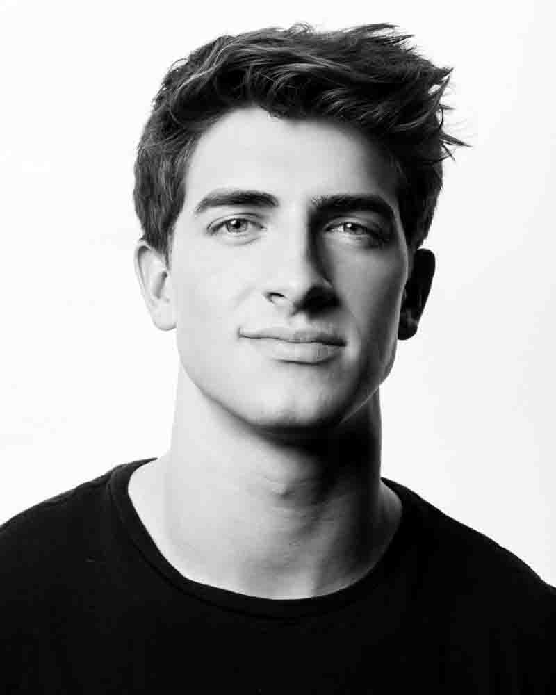 Acting head shot in Chicago