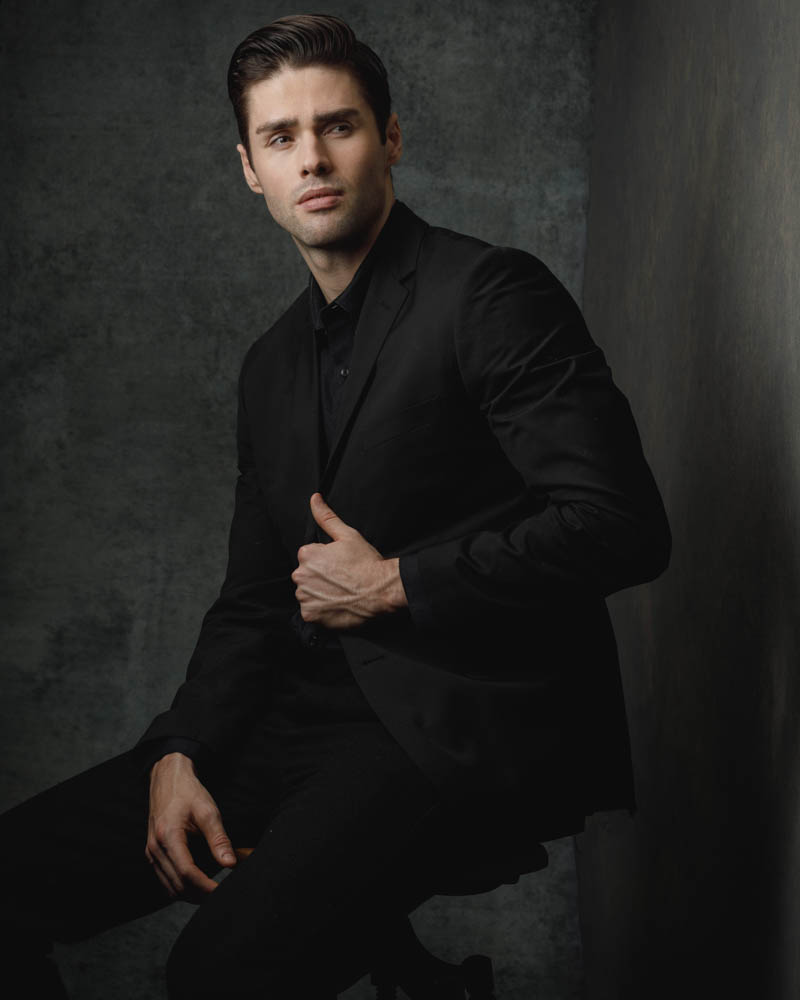 Headshots Chicago for Models and Actors