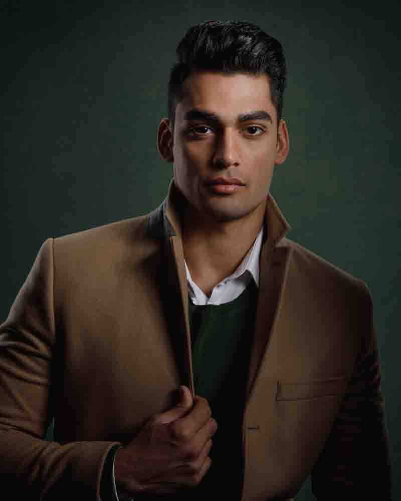 professional headshots Chicago Akshay-2188 - Chicago Photographer ...