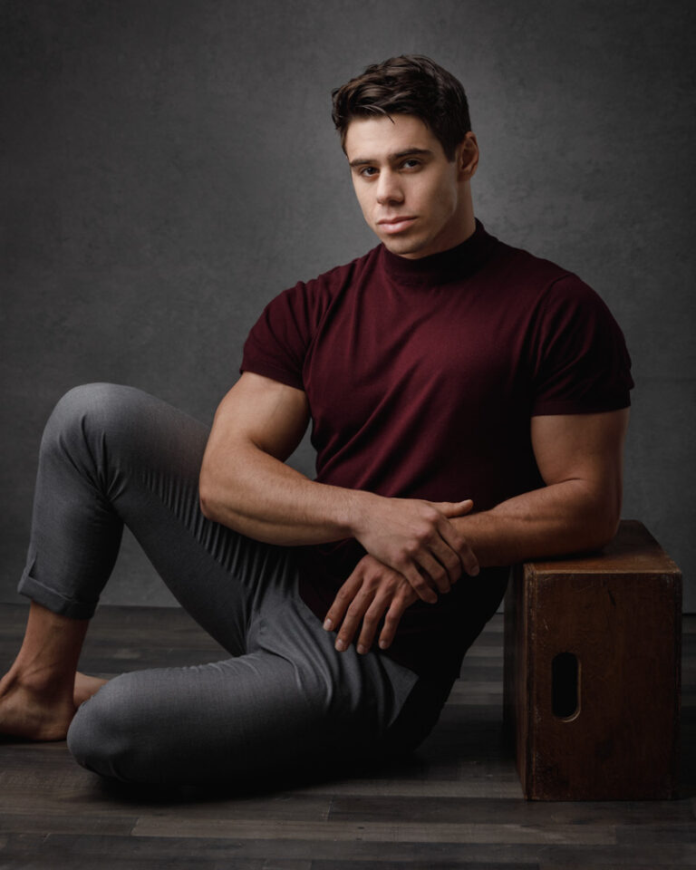 Fitness Model Photography in Chicago: Capturing Strength and Athleticism