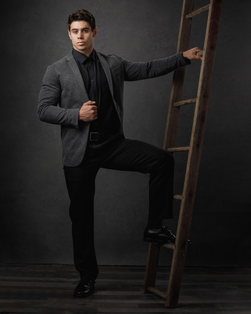 Fitness Model Photography in Chicago: Capturing Strength and Athleticism