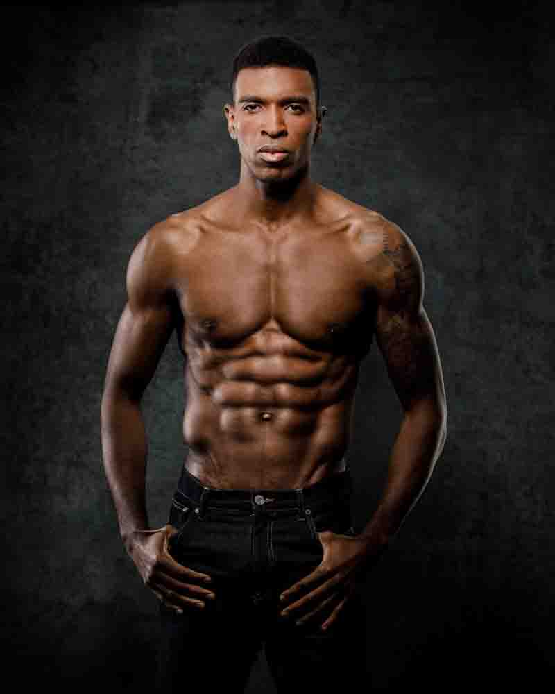 Model Photography in Chicago: Showcasing Versatility and Drama with Ken