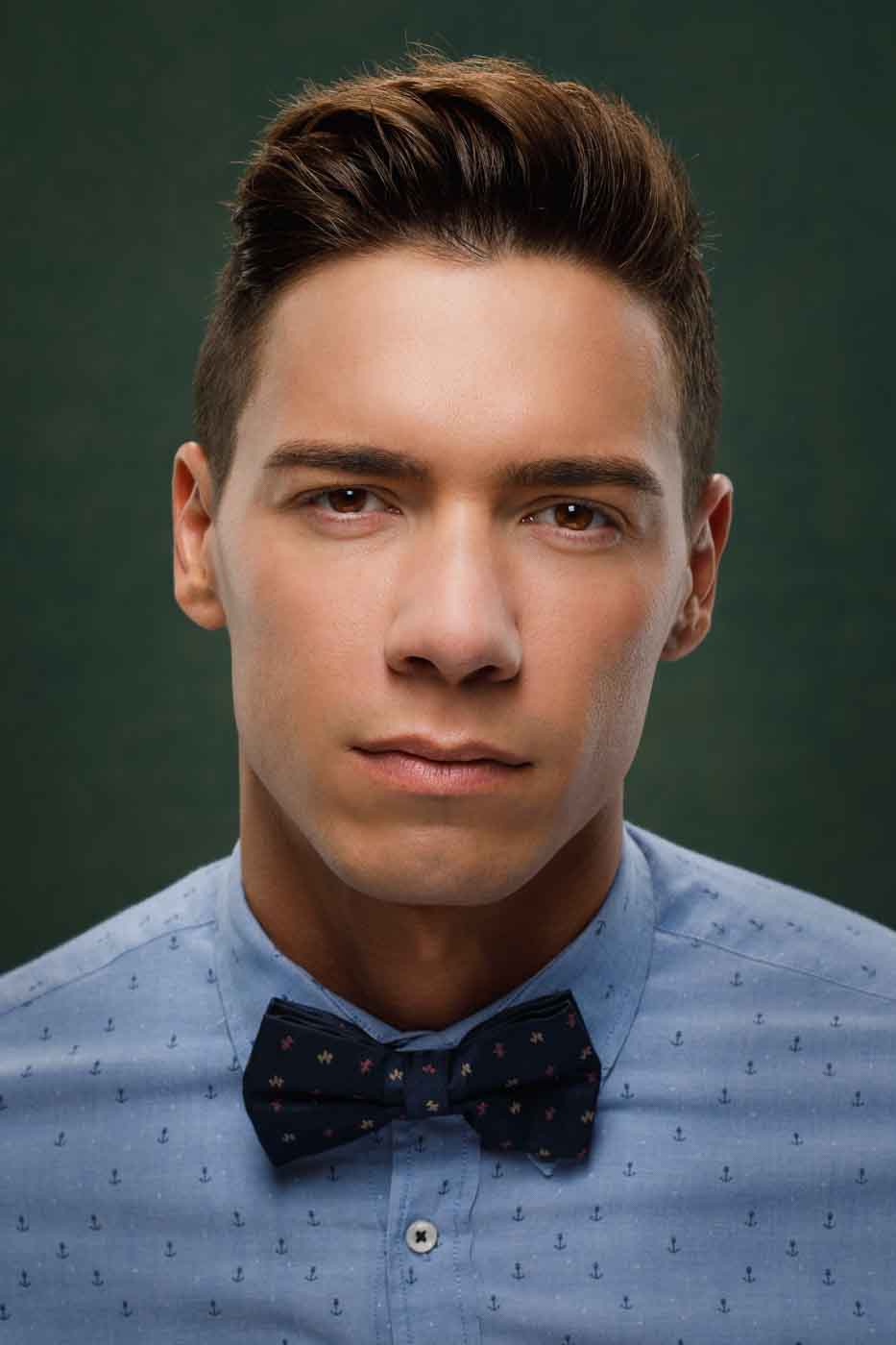 Photography Studios in Chicago: Elevating Male Models and Actors