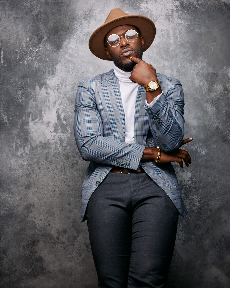 Chicago Model Photo Studio: Improving Your Skills as a Model