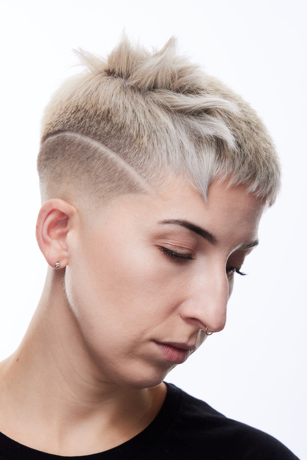 Commercial Modeling Photographer in Chicago: Capturing Your Brand's Essence