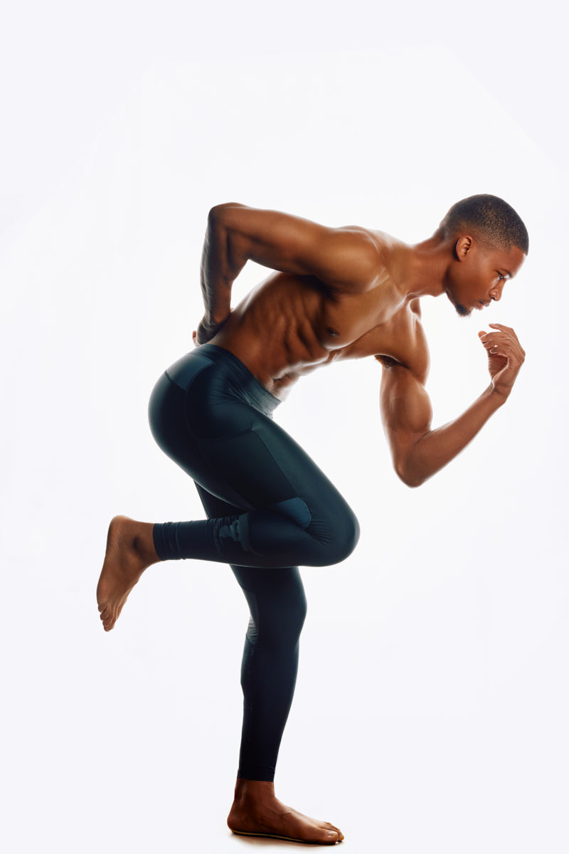 Physique Modeling Photographer in Chicago: Capturing Strength and Definition