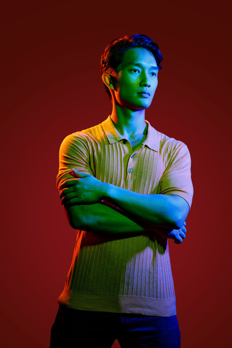 Male Model Poses in Chicago